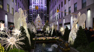Rockefeller Center Christmas Tree 2025 - Christmas in New York 2025